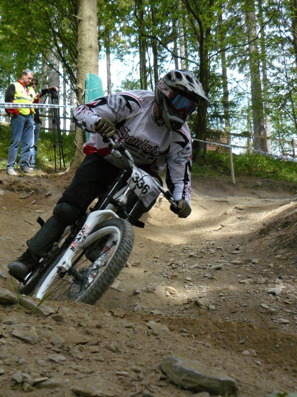 100% Downhill auf MTB-Freerider.de
